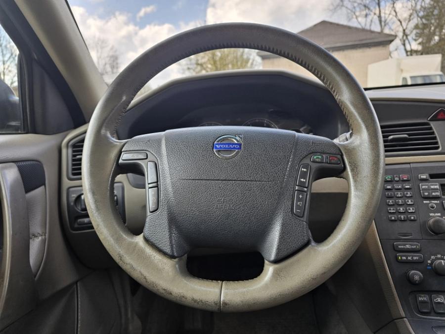 Brūns Volvo XC70 2002 Rīga, ar dzinēja tilpumu 2.40 L un nobraukumu 473 tūkst. km par 2950 €, foto 32 vietnē AUTOMOTO.COM.LV