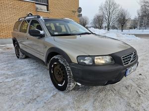 Brūns Volvo XC70 2002 Rīga, ar dzinēja tilpumu 2.40 L un nobraukumu 473 tūkst. km par 2950 €, foto 43 vietnē AUTOMOTO.COM.LV