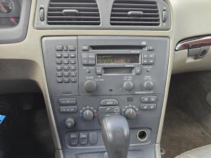 Brūns Volvo XC70 2002 Rīga, ar dzinēja tilpumu 2.40 L un nobraukumu 473 tūkst. km par 2950 €, foto 58 vietnē AUTOMOTO.COM.LV