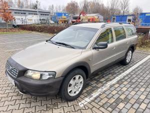 Коричневый Вольво ХС70 2002 в Рига, объемом двигателя 2.40 л и пробегом 473 тыс. км за 2750 €, фото  на AUTOMOTO.COM.LV