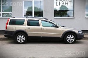 Brūns Volvo XC70 2003 Rīga, ar dzinēja tilpumu 2.40 L un nobraukumu 0 tūkst. km par 2995 €, foto 3 vietnē AUTOMOTO.COM.LV
