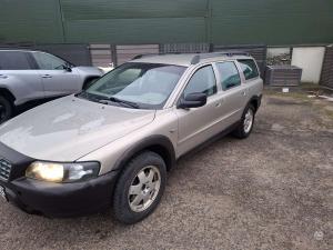 Brown Volvo XC70 2003 in Vilnius, with an engine capacity of 2.40 L and mileage of 419 thousand km for 750 €, photo 17 on AUTOMOTO.COM.LV