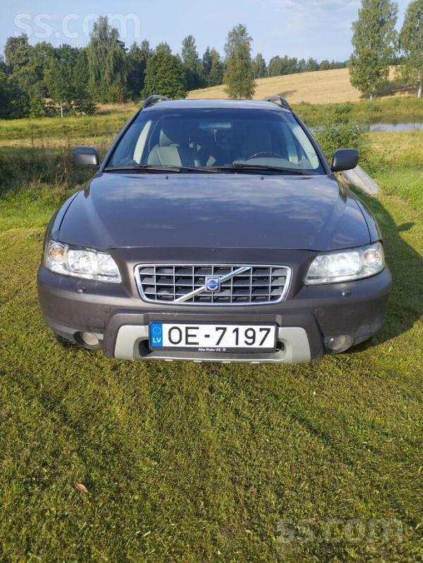 Brūns Volvo XC70 2004 Kuldīga, ar dzinēja tilpumu 2.40 L un nobraukumu 290 tūkst. km par 4700 €, foto 6 vietnē AUTOMOTO.COM.LV