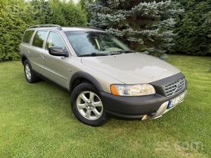 Brūns Volvo XC70 2004 Rīga, ar dzinēja tilpumu 2.40 L un nobraukumu 342 tūkst. km par 4100 €, foto 7 vietnē AUTOMOTO.COM.LV