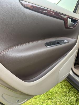 Brūns Volvo XC70 2004 Rīga, ar dzinēja tilpumu 2.40 L un nobraukumu 342 tūkst. km par 4100 €, foto 25 vietnē AUTOMOTO.COM.LV
