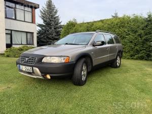 Brūns Volvo XC70 2004 Rīga, ar dzinēja tilpumu 2.40 L un nobraukumu 342 tūkst. km par 4100 €, foto 32 vietnē AUTOMOTO.COM.LV