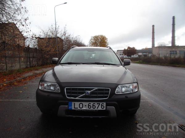 Brūns Volvo XC70 2006 Daugavpils, ar dzinēja tilpumu 2.40 L un nobraukumu 355 tūkst. km par 2750 €, foto 5 vietnē AUTOMOTO.COM.LV