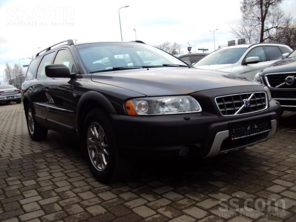 Brūns Volvo XC70 2006 Rīga, ar dzinēja tilpumu 2.40 L un nobraukumu 214 tūkst. km par 6900 €, foto 2 vietnē AUTOMOTO.COM.LV