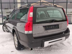 Brūns Volvo XC70 2006 Viļņa, ar dzinēja tilpumu 2.40 L un nobraukumu 317 tūkst. km par 4950 €, foto 21 vietnē AUTOMOTO.COM.LV