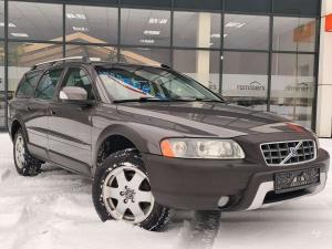 Brown Volvo XC70 2006 in Vilnius, with an engine capacity of 2.40 L and mileage of 317 thousand km for 5250 €, photo 4 on AUTOMOTO.COM.LV