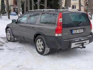 Brown Volvo XC70 2006 in Tallinn, with an engine capacity of 0.00 L and mileage of 303 thousand km for 1390 €, photo 2 on AUTOMOTO.COM.LV