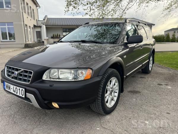 Brown Volvo XC70 2006 in Rezekne, with an engine capacity of 2.40 L and mileage of 350 thousand km for 3750 €, photo 2 on AUTOMOTO.COM.LV