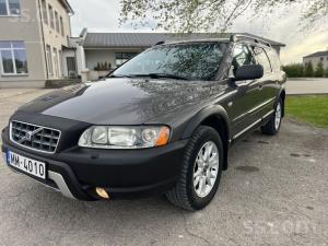 Brūns Volvo XC70 2006 Rēzekne, ar dzinēja tilpumu 2.40 L un nobraukumu 350 tūkst. km par 3750 €, foto 3 vietnē AUTOMOTO.COM.LV