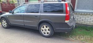 Brūns Volvo XC70 2006 Krāslava, ar dzinēja tilpumu 2.40 L un nobraukumu 326 tūkst. km par 2300 €, foto 3 vietnē AUTOMOTO.COM.LV