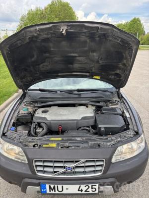 Brown Volvo XC70 2006 in Bauska, with an engine capacity of 2.50 L and mileage of 472 thousand km for 2200 €, photo 3 on AUTOMOTO.COM.LV