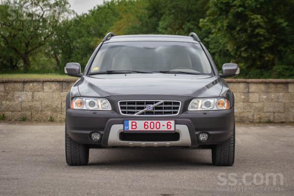 Brūns Volvo XC70 2007 Tukums, ar dzinēja tilpumu 2.40 L un nobraukumu 347 tūkst. km par 5390 €, foto 3 vietnē AUTOMOTO.COM.LV