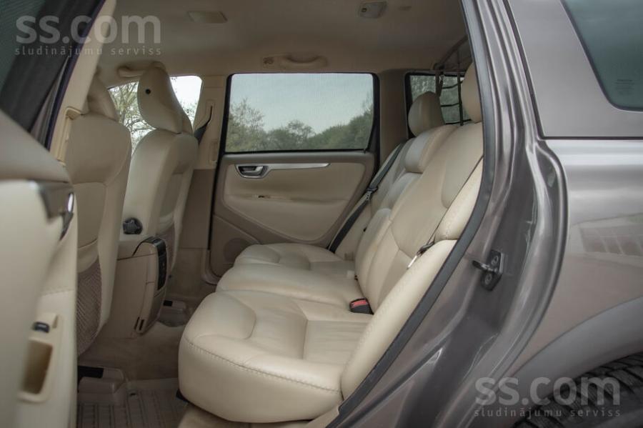 Brūns Volvo XC70 2007 Tukums, ar dzinēja tilpumu 2.40 L un nobraukumu 347 tūkst. km par 5390 €, foto 14 vietnē AUTOMOTO.COM.LV