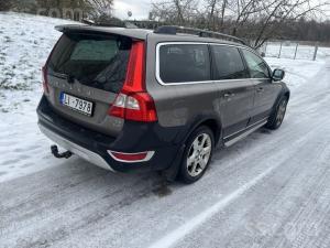 Brown Volvo XC70 2007 in Rezekne, with an engine capacity of 2.40 L and mileage of 327 thousand km for 4350 €, photo 4 on AUTOMOTO.COM.LV