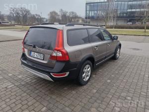 Brown Volvo XC70 2007 in Rezekne, with an engine capacity of 2.40 L and mileage of 316 thousand km for 4000 €, photo 7 on AUTOMOTO.COM.LV
