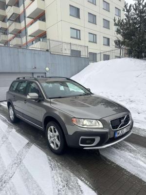 Brown Volvo XC70 2007 in Vilnius, with an engine capacity of 2.40 L and mileage of 283 thousand km for 5700 €, photo 3 on AUTOMOTO.COM.LV