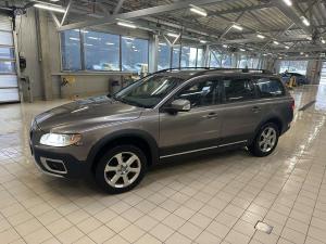 Brown Volvo XC70 2007 in Vilnius, with an engine capacity of 2.40 L and mileage of 283 thousand km for 5700 €, photo 14 on AUTOMOTO.COM.LV