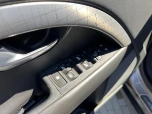 Brūns Volvo XC70 2007 Rēzekne, ar dzinēja tilpumu 2.40 L un nobraukumu 408 tūkst. km par 4700 €, foto 15 vietnē AUTOMOTO.COM.LV