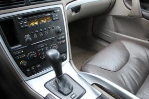 Brūns Volvo XC70 2007 Mārupe, ar dzinēja tilpumu 2.40 L un nobraukumu 350 tūkst. km par 5250 €, foto 16 vietnē AUTOMOTO.COM.LV