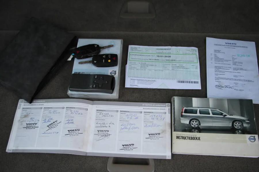 Brūns Volvo XC70 2007 Mārupe, ar dzinēja tilpumu 2.40 L un nobraukumu 350 tūkst. km par 5250 €, foto 20 vietnē AUTOMOTO.COM.LV
