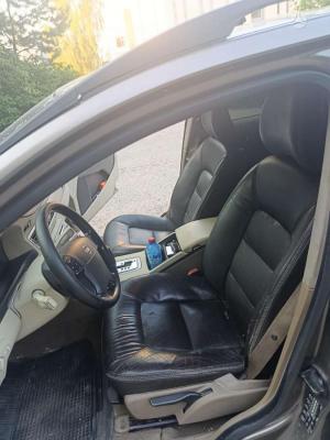 Brown Volvo XC70 2007 in Vilnius, with an engine capacity of 2.40 L and mileage of 405 thousand km for 3900 €, photo 21 on AUTOMOTO.COM.LV
