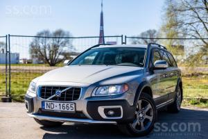 Brūns Volvo XC70 2007 Rīga, ar dzinēja tilpumu 2.40 L un nobraukumu 345 tūkst. km par 5290 €, foto  vietnē AUTOMOTO.COM.LV