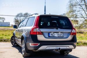 Brown Volvo XC70 2007 in Riga, with an engine capacity of 2.40 L and mileage of 345 thousand km for 5290 €, photo 7 on AUTOMOTO.COM.LV