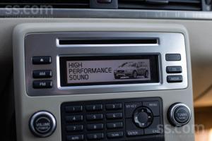 Brown Volvo XC70 2007 in Riga, with an engine capacity of 2.40 L and mileage of 345 thousand km for 5290 €, photo 21 on AUTOMOTO.COM.LV