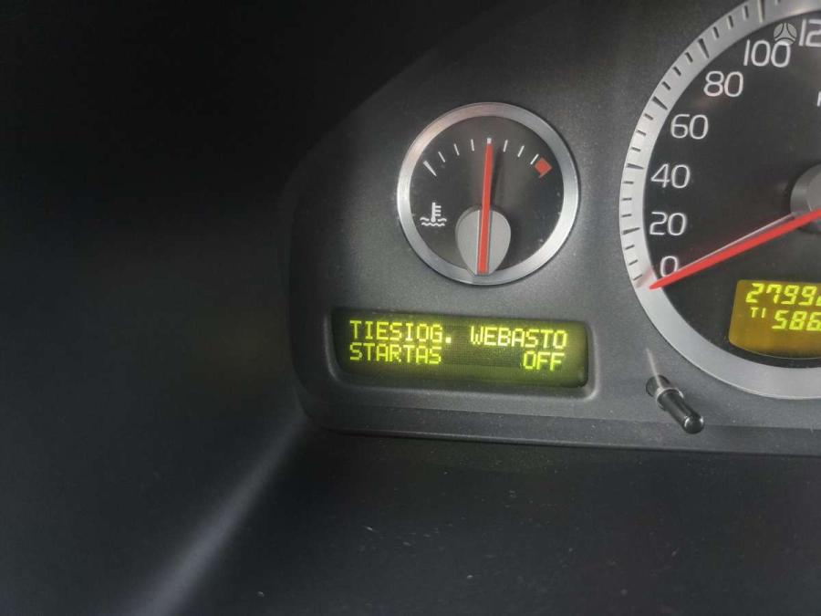Brown Volvo XC70 2007 in Vilnius, with an engine capacity of 2.40 L and mileage of 279 thousand km for 4750 €, photo 24 on AUTOMOTO.COM.LV