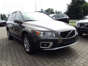 Brown Volvo XC70 2007 in Riga, with an engine capacity of 2.40 L and mileage of 169 thousand km for 7600 €, photo 3 on AUTOMOTO.COM.LV