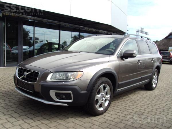 Brūns Volvo XC70 2007 Rīga, ar dzinēja tilpumu 2.40 L un nobraukumu 169 tūkst. km par 7600 €, foto 1 vietnē AUTOMOTO.COM.LV
