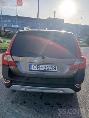 Brown Volvo XC70 2007 in Riga, with an engine capacity of 2.40 L and mileage of 395 thousand km for 3900 €, photo 5 on AUTOMOTO.COM.LV