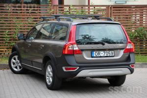 Brown Volvo XC70 2007 in Riga, with an engine capacity of 2.40 L and mileage of 308 thousand km for 7250 €, photo 6 on AUTOMOTO.COM.LV