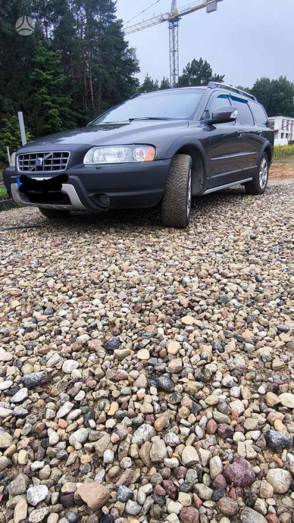 Volvo XC70 2007 Viļņa vietnē Brūns Volvo XC70 2007 Viļņa, ar dzinēja tilpumu 2.40 L un nobraukumu 323 tūkst. km par 2100 €, foto 6 vietnē AUTOMOTO.COM.LV