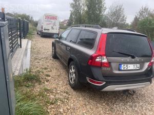 Brūns Volvo XC70 2007 Rīga, ar dzinēja tilpumu 2.40 L un nobraukumu 339 tūkst. km par 3000 €, foto 4 vietnē AUTOMOTO.COM.LV
