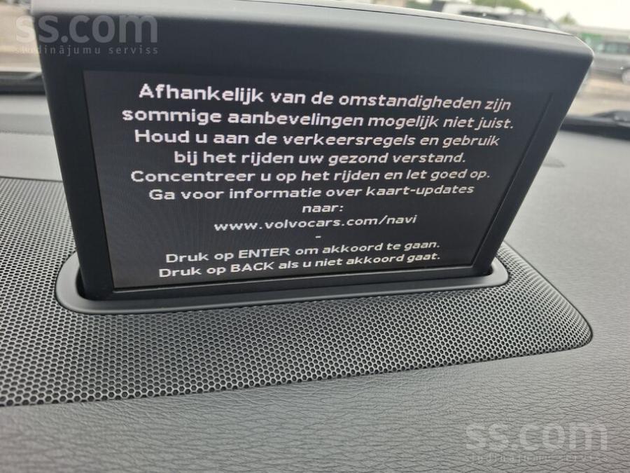 Коричневый Вольво ХС70 2008 в Рига, объемом двигателя 2.40 л и пробегом 0 тыс. км за 3000 €, фото 15 на AUTOMOTO.COM.LV