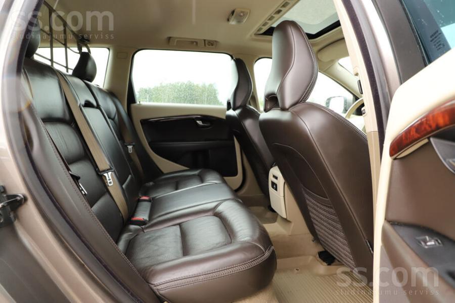 Brūns Volvo XC70 2008 Tukums, ar dzinēja tilpumu 2.40 L un nobraukumu 0 tūkst. km par 2500 €, foto 13 vietnē AUTOMOTO.COM.LV