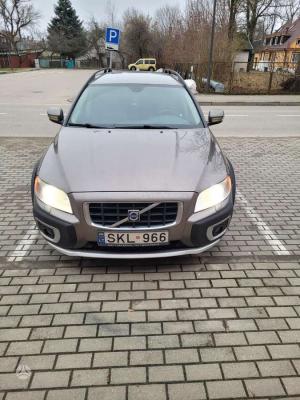 Brown Volvo XC70 2008 in Ukmerge, with an engine capacity of 2.40 L and mileage of 287 thousand km for 7000 €, photo 4 on AUTOMOTO.COM.LV