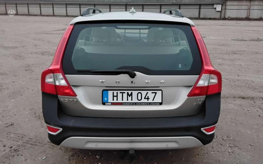 Brūns Volvo XC70 2008 Viļņa, ar dzinēja tilpumu 2.40 L un nobraukumu 314 tūkst. km par 5200 €, foto 4 vietnē AUTOMOTO.COM.LV