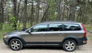 Brown Volvo XC70 2008 in Ventspils, with an engine capacity of 2.40 L and mileage of 419 thousand km for 4700 €, photo  on AUTOMOTO.COM.LV