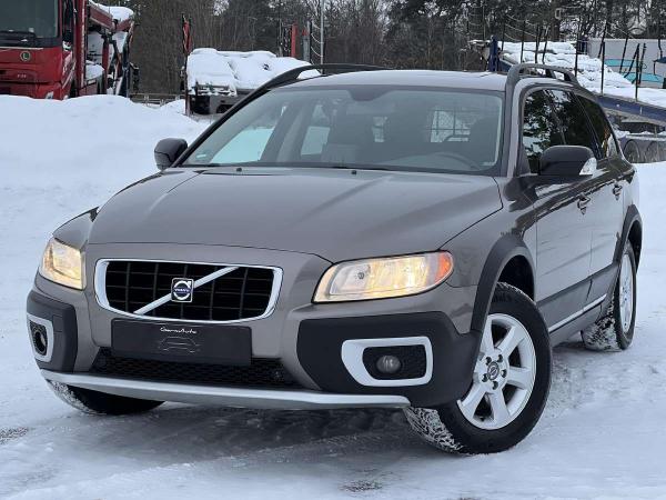 Brūns Volvo XC70 2008 Utena, ar dzinēja tilpumu 2.40 L un nobraukumu 265 tūkst. km par 6550 €, foto 2 vietnē AUTOMOTO.COM.LV