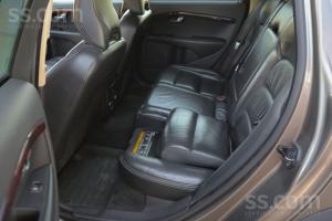 Brūns Volvo XC70 2008 Rīga, ar dzinēja tilpumu 2.40 L un nobraukumu 263 tūkst. km par 5490 €, foto 10 vietnē AUTOMOTO.COM.LV