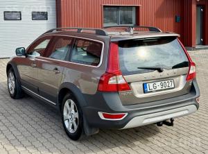 Brown Volvo XC70 2008 in Riga, with an engine capacity of 2.40 L and mileage of 484 thousand km for 3450 €, photo 7 on AUTOMOTO.COM.LV