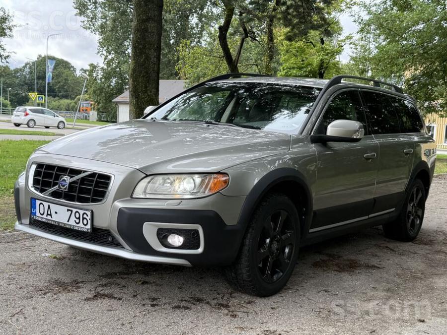 Brūns Volvo XC70 2008 Bauska, ar dzinēja tilpumu 2.40 L un nobraukumu 431 tūkst. km par 4200 €, foto 3 vietnē AUTOMOTO.COM.LV