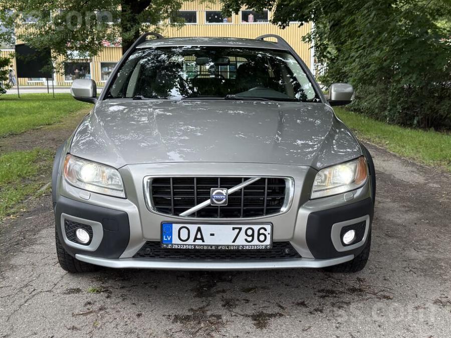 Brūns Volvo XC70 2008 Bauska, ar dzinēja tilpumu 2.40 L un nobraukumu 431 tūkst. km par 4200 €, foto 4 vietnē AUTOMOTO.COM.LV