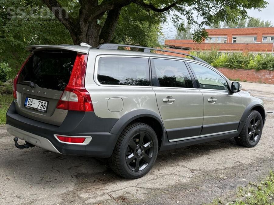 Brūns Volvo XC70 2008 Bauska, ar dzinēja tilpumu 2.40 L un nobraukumu 431 tūkst. km par 4200 €, foto 6 vietnē AUTOMOTO.COM.LV